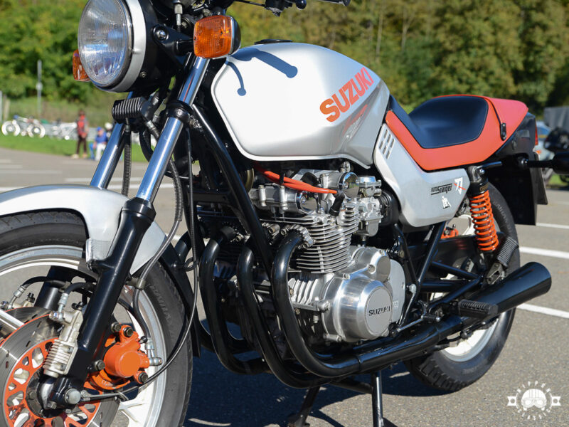 Suzuki GS 550 (1977 - 1984) - Mittelfeld-Spielerin