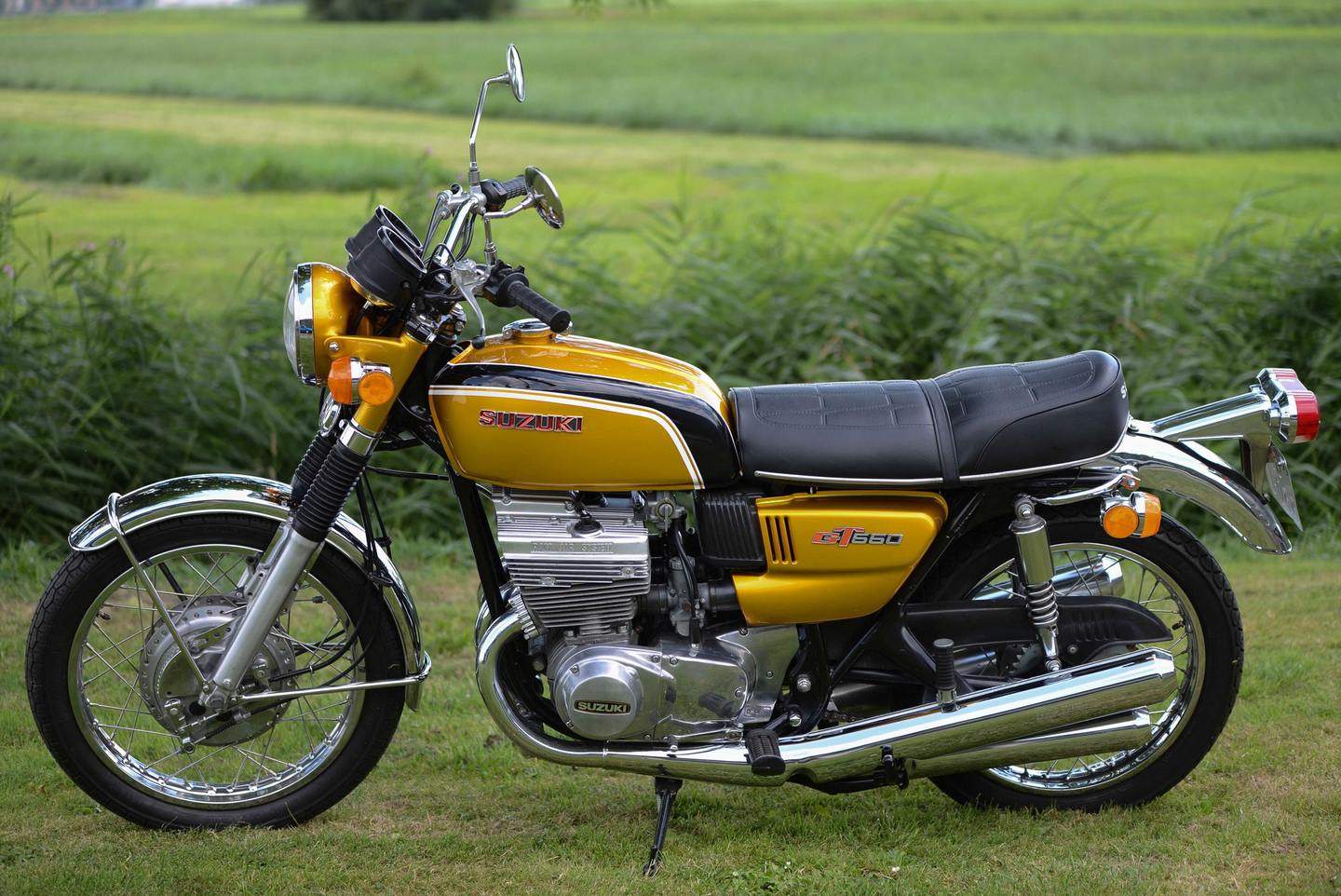 Suzuki GT 550 1972 1977 Feuriger Zweitakter Unter Den Motorrad Oldis