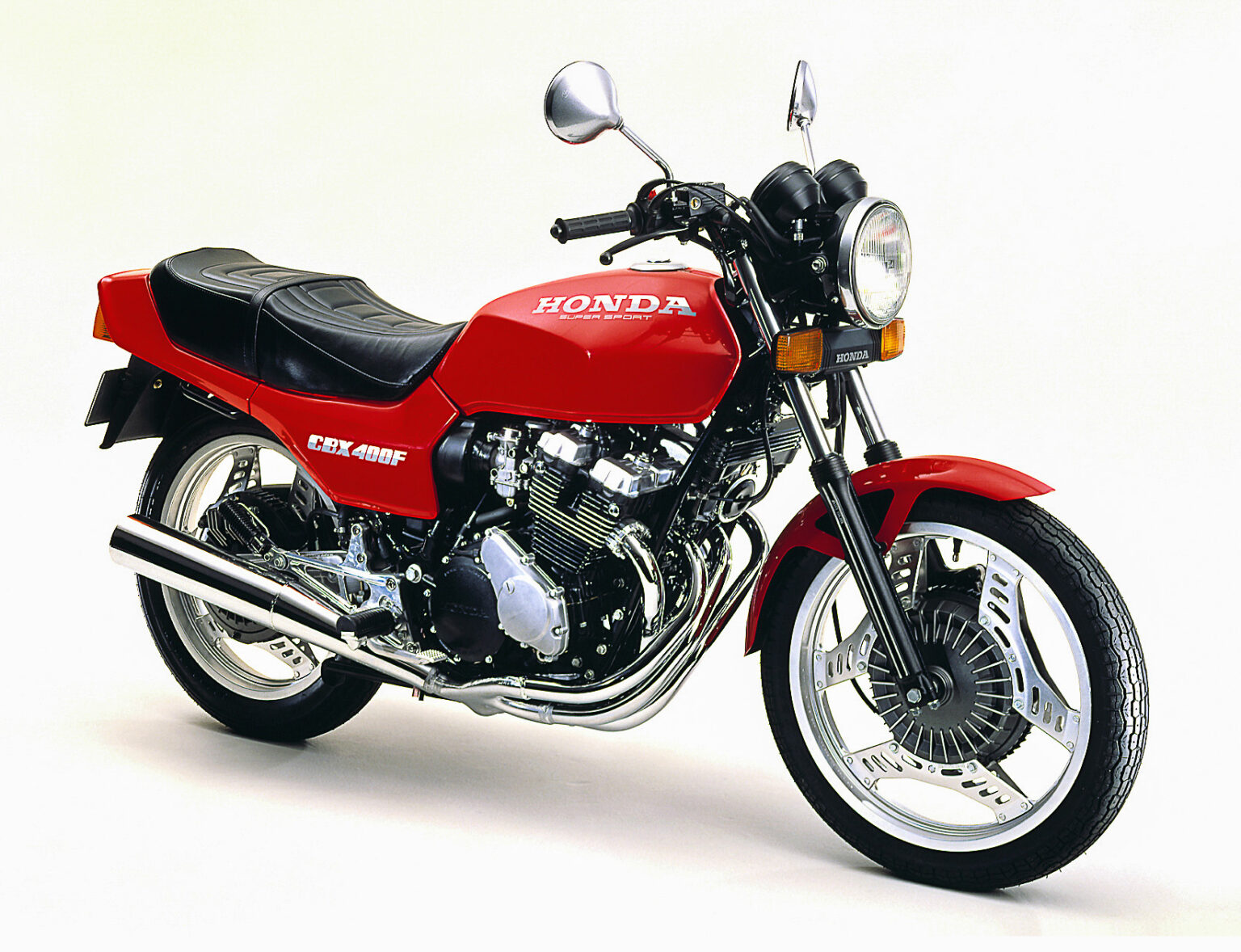Honda CBX 400F (1981-1984) – Leichtathlet der Mittelklasse
