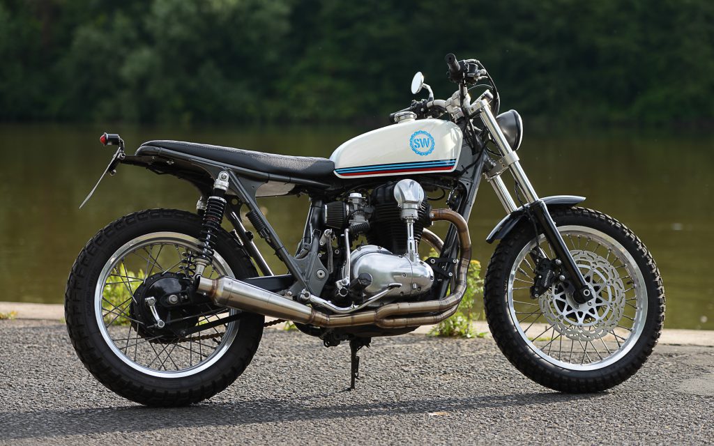 „MACACO-Racing“ Kawasaki W650 von Schlachtwerk