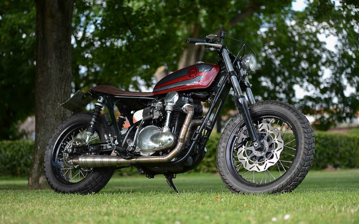 Ultra-direkte Kawasaki W650 Bratstyle von Schlachtwerk