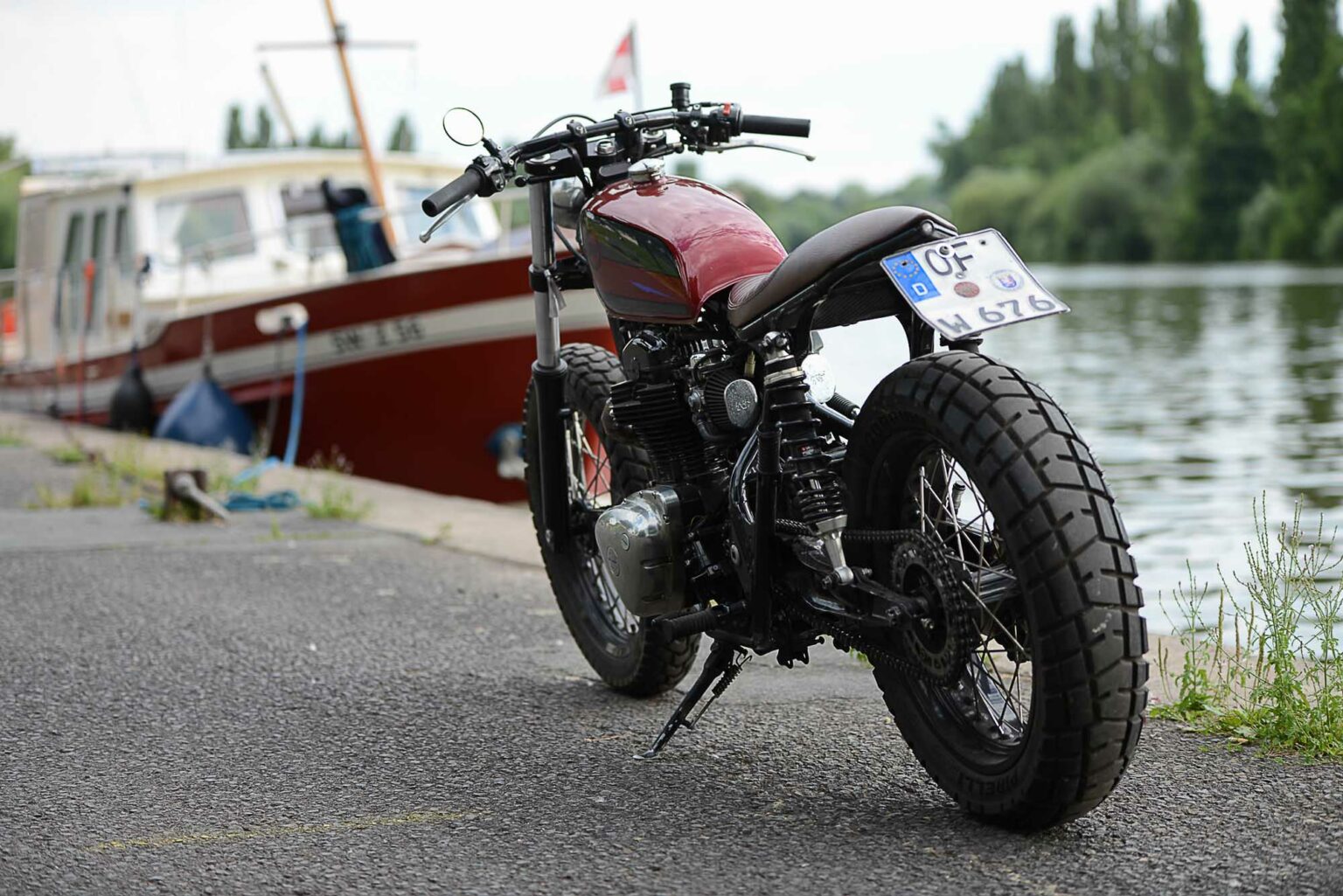 Ultra-direkte Kawasaki W650 Bratstyle von Schlachtwerk – Nippon-Classic.de