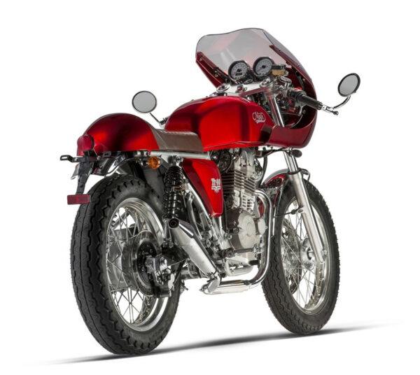 Mash ordnet Vertrieb neu und bringt ein Motorradgespann