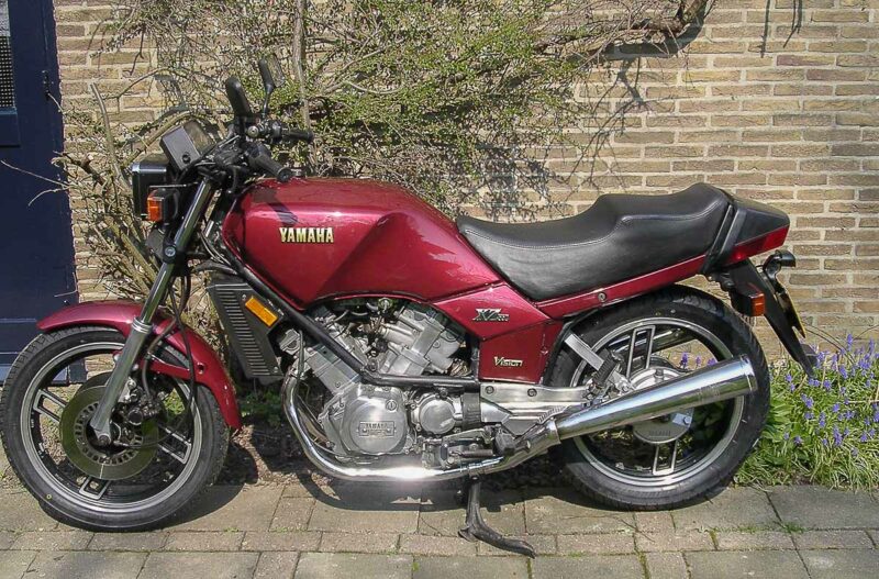 YAMAHA XZ 550 - Nippon-Classic.de